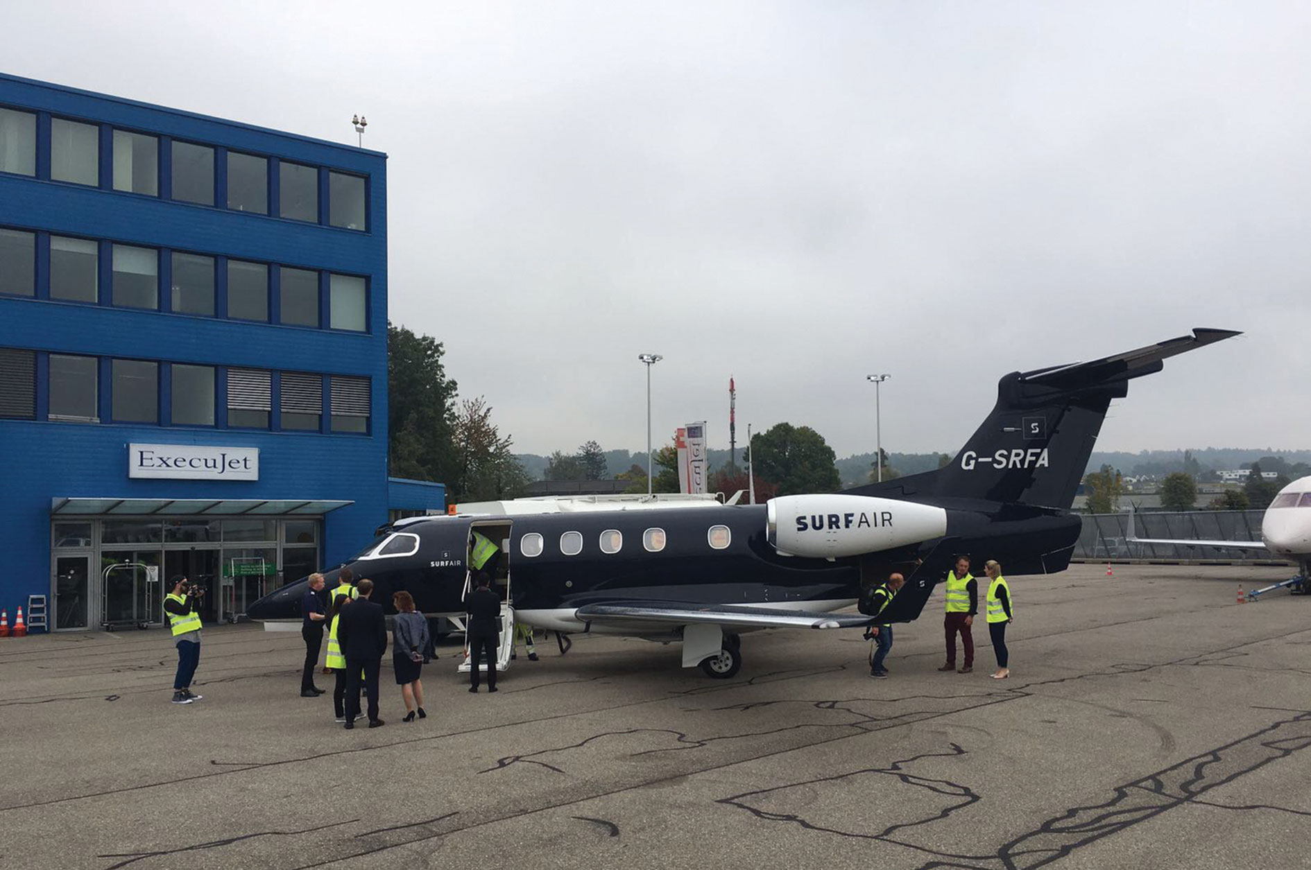 ExecuJet becomes sole handling agent in Zürich for Surf Air - Ultimate ...