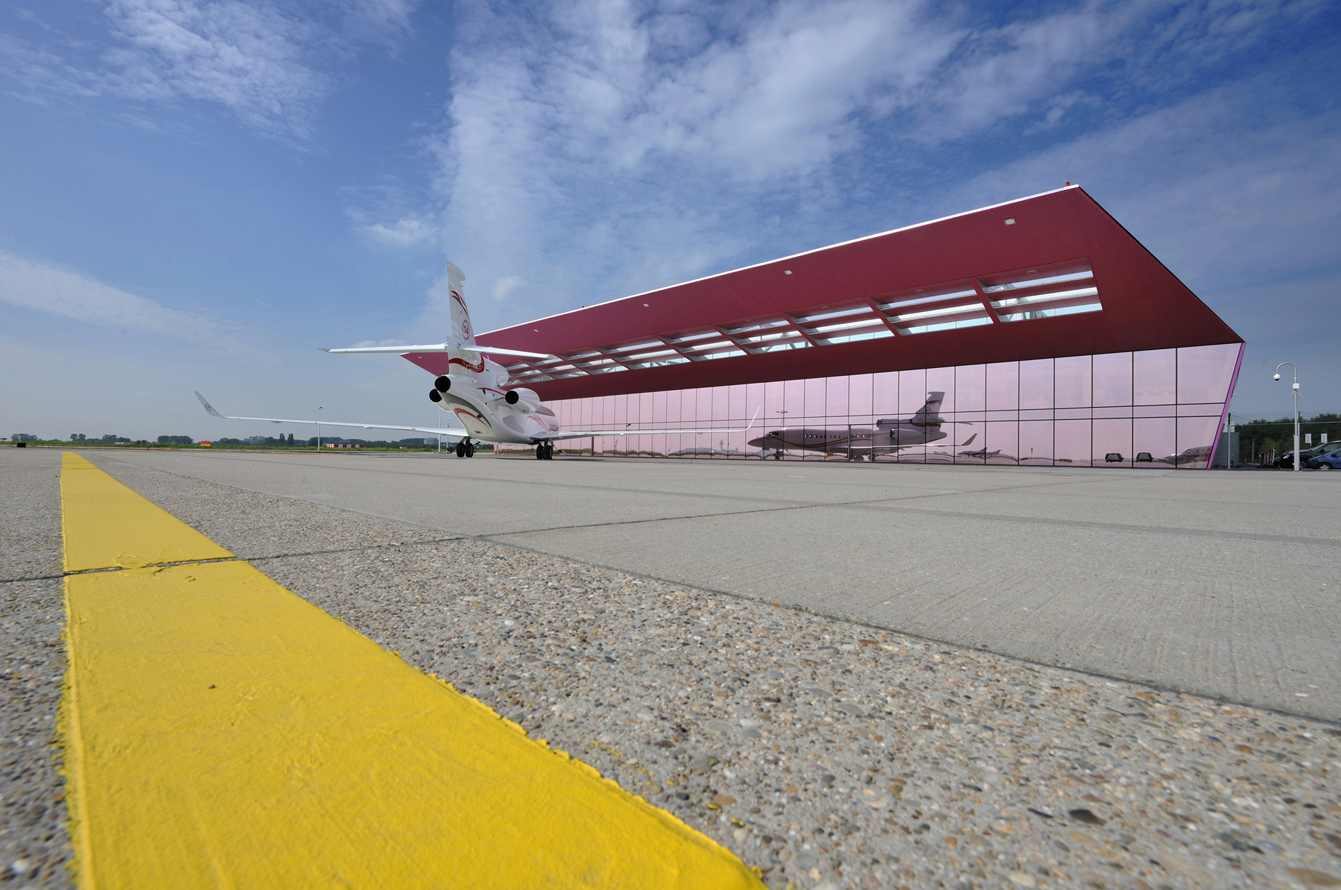 Jet Aviation acquires KLM Jet Centre in Amsterdam and Rotterdam ...