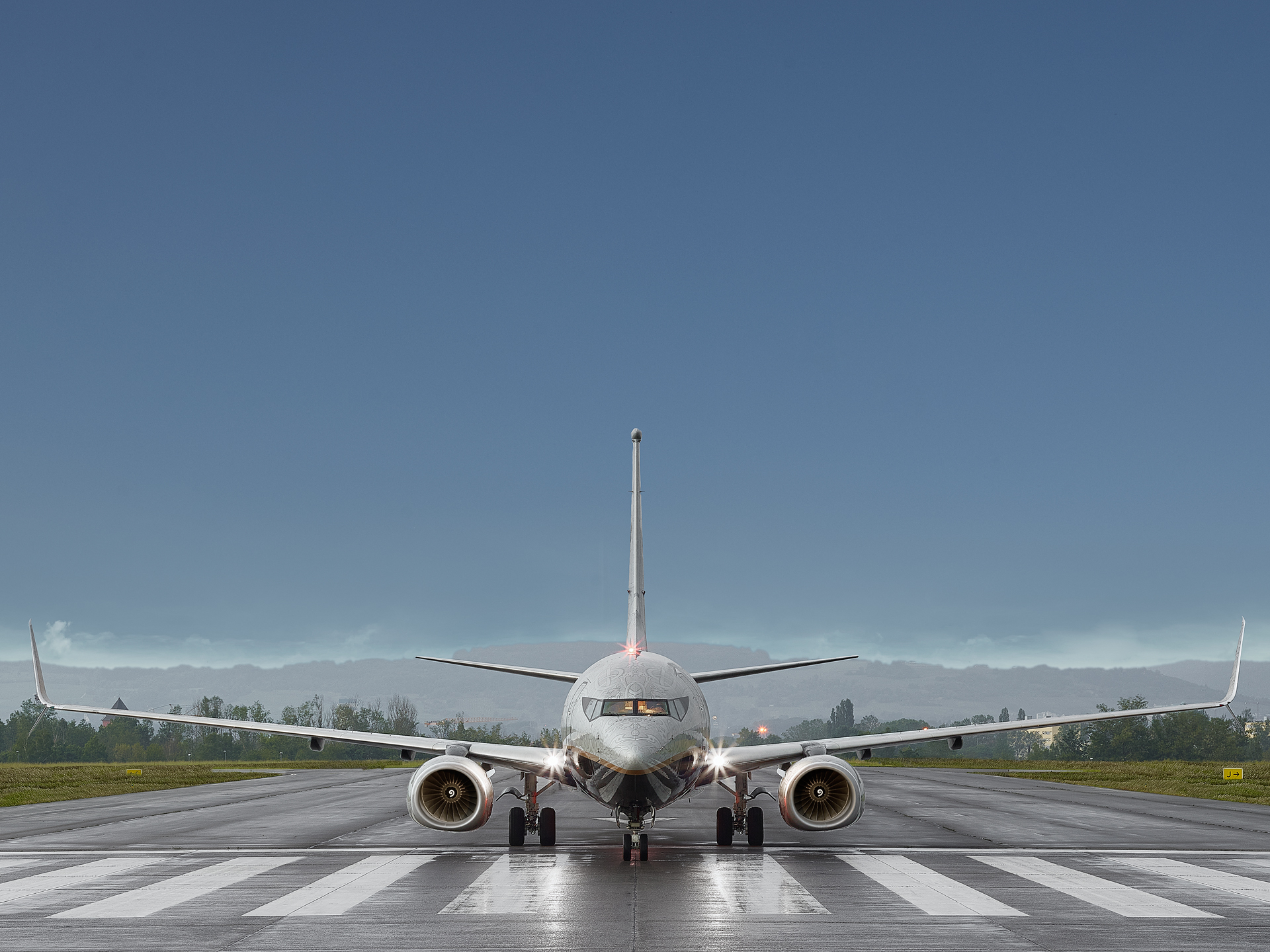 Interview with Rob DiCastri, CEO of RoyalJet - Ultimate Jet | The Voice ...