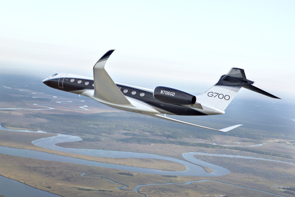 Gulfstream G700 continues flight test accomplishments - Ultimate Jet ...