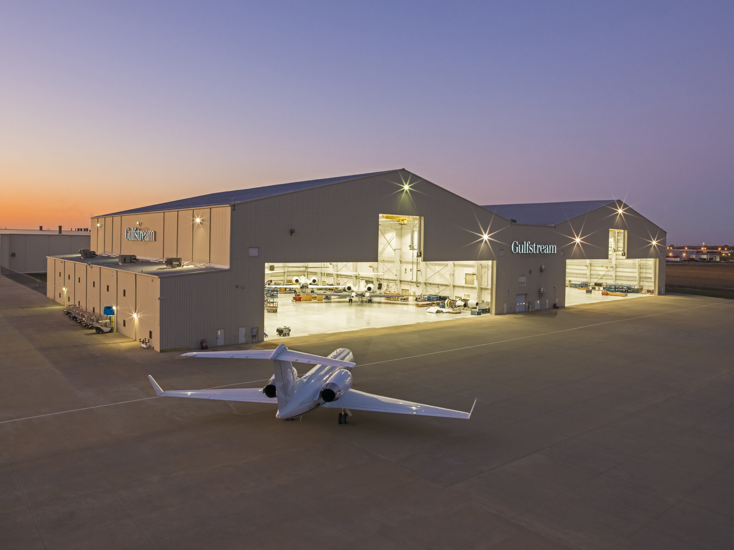 Gulfstream expands completions operations in St Louis - Ultimate Jet ...