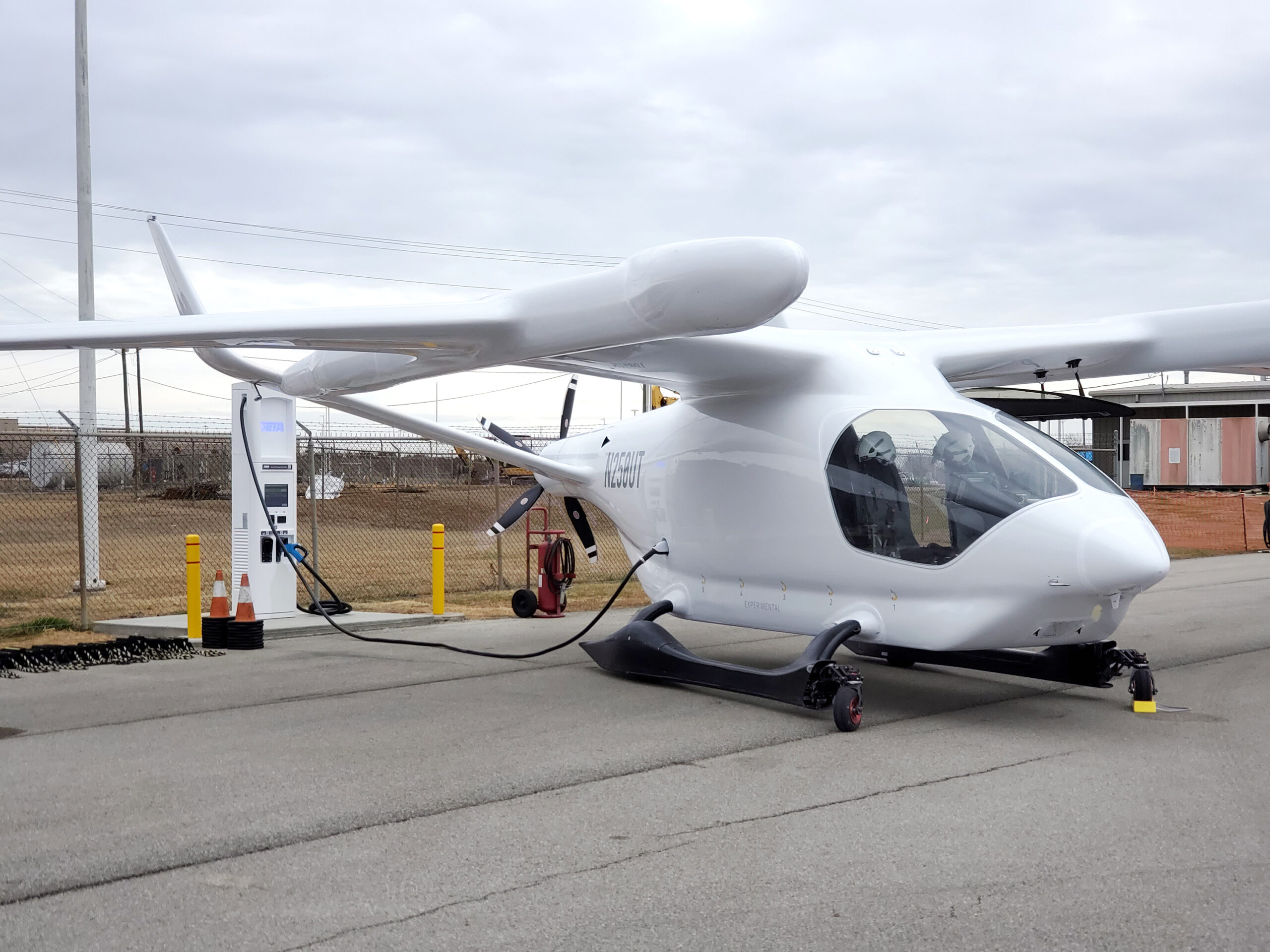 First electric aviation charger in Mississipi, USA - Ultimate Jet | The ...
