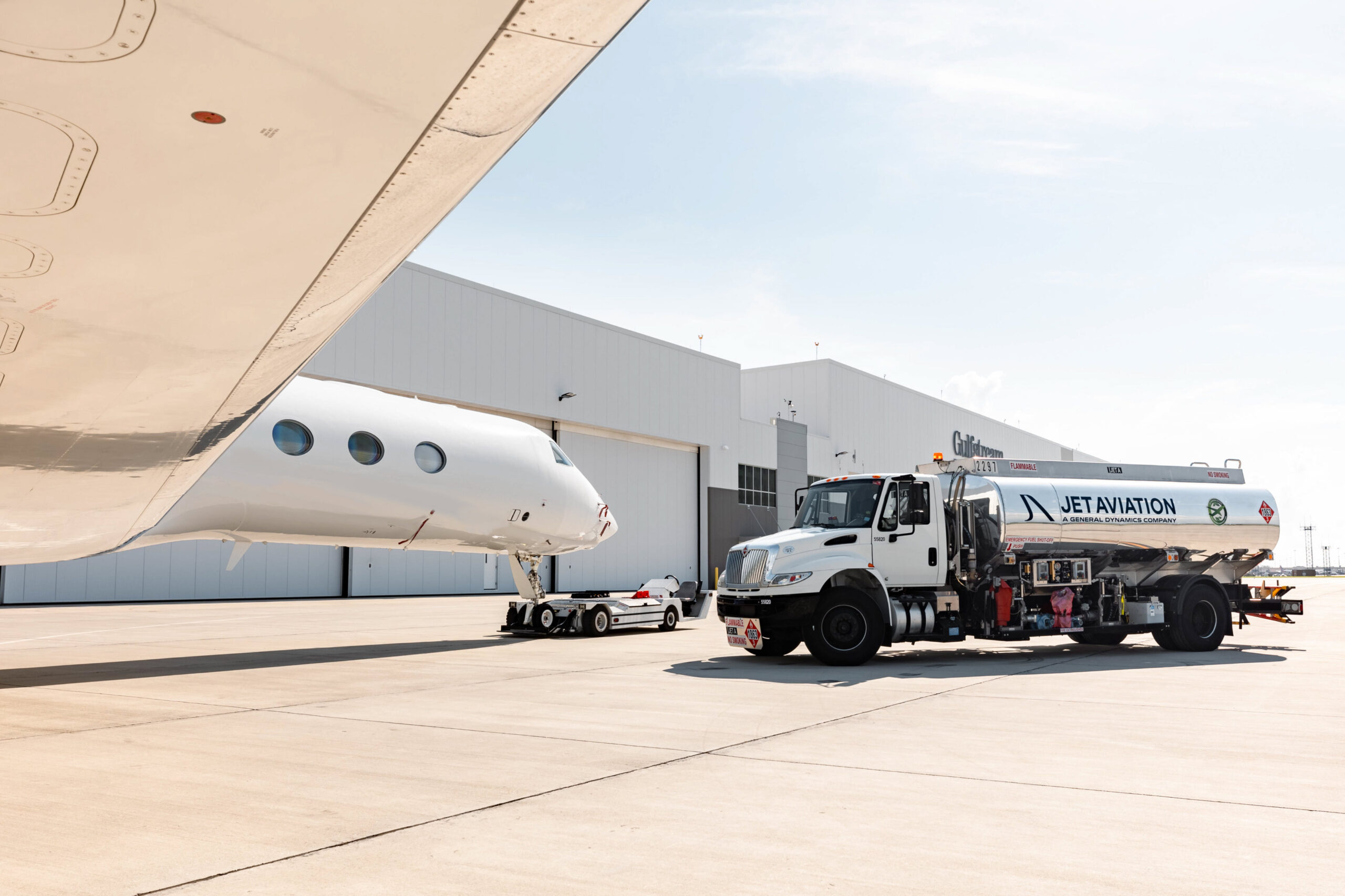 Jet Aviation Celebrates 40 Years in Palm Beach, Florida - Ultimate Jet ...